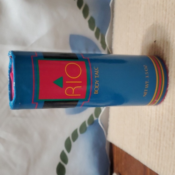 Vintage | Bath & Body | Htf Avon Rio Body Talc Vintage 8s Never Used ...